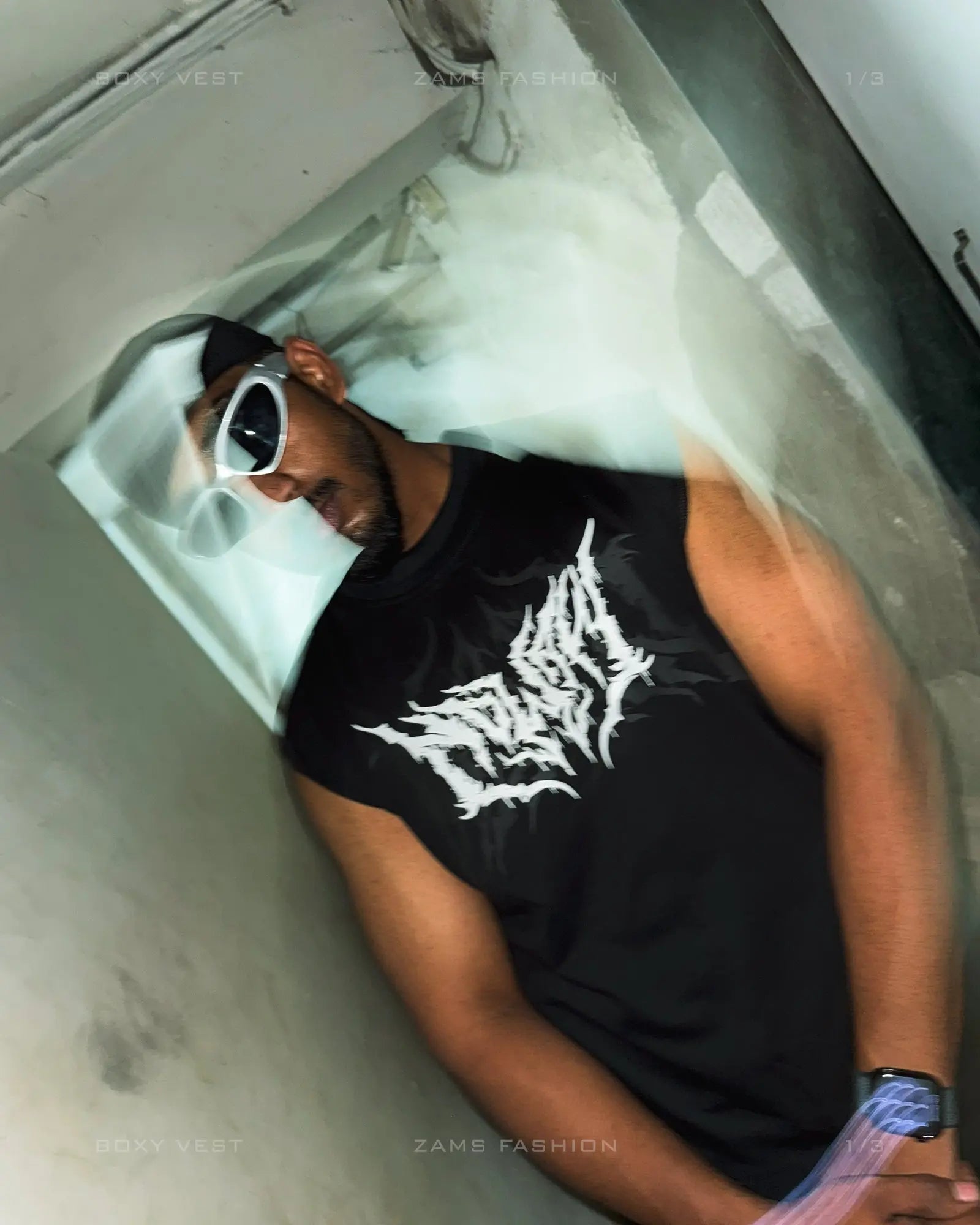 SPARTAN 001 / BOXY VEST – ZAMS